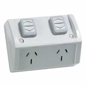 Clipsal WSC227F2RG 3 Pin General Purpose Weatherproof Outlet Socket ...