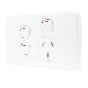Gpo single with 2 extra switches white CLIC2015XXWE | Buy Online ...